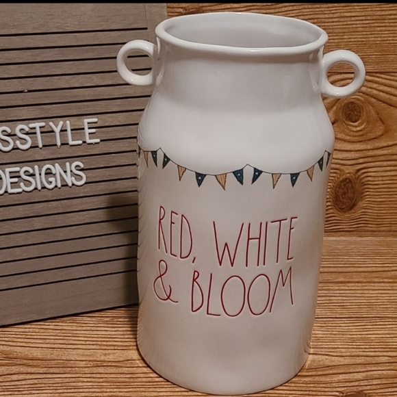 Rae Dunn | Holiday | Rae Dunn Jug Vase Red White Bloom | Poshmark
